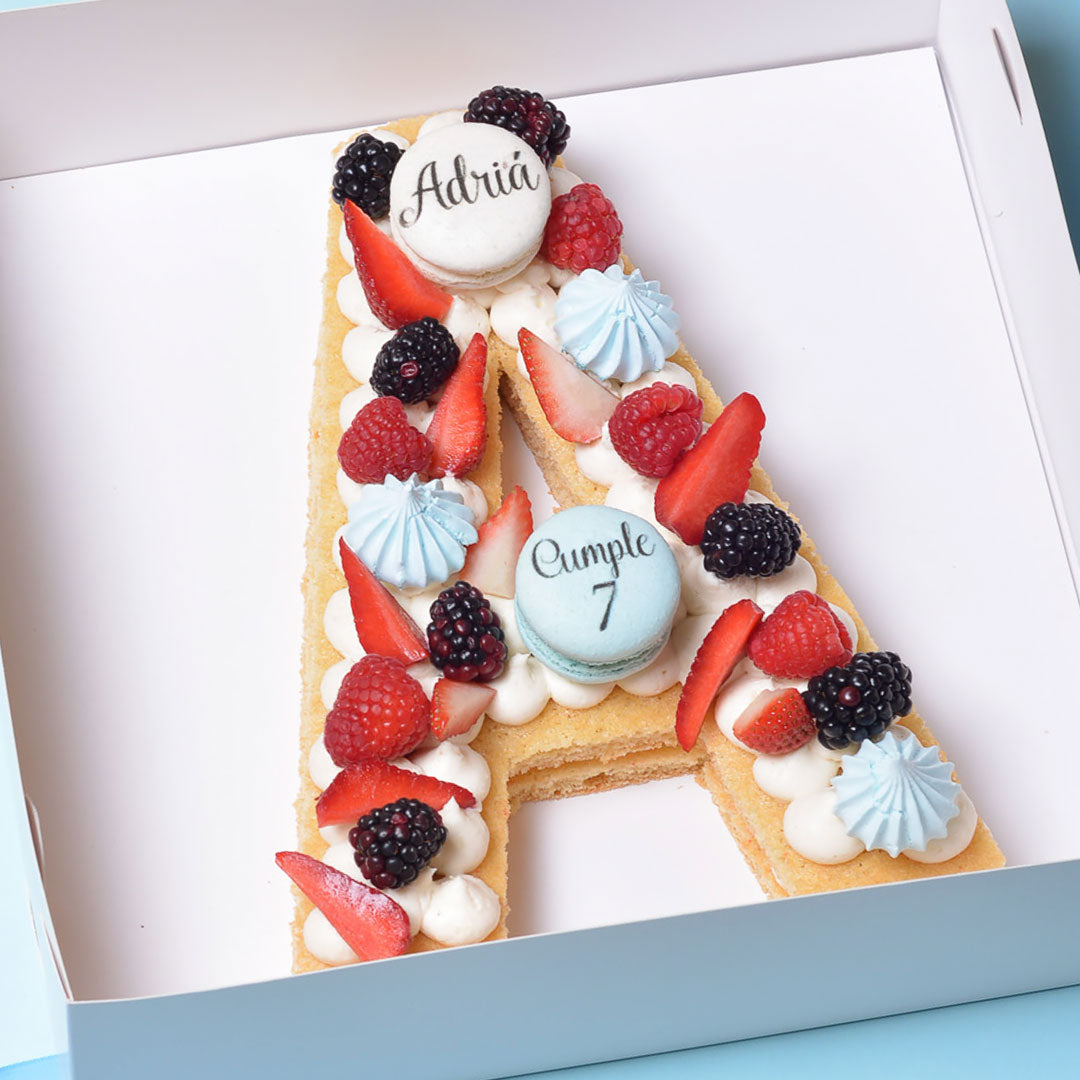 Pastel de letra para 4-5 personas – Mandorle Pastelería